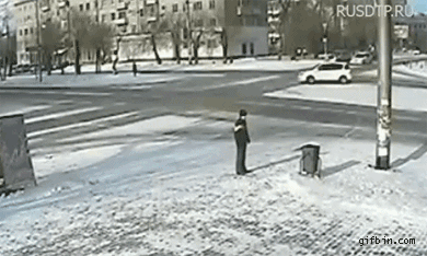 Lucky Guy In Intersection | Best Funny Gifs Updated Daily