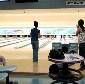 Between-the-legs bowling shot - Full screen | Best Funny Gifs And ...