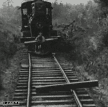 Buster Keaton Vlearing Tracks (The General) | Best Funny Gifs Updated Daily