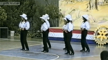 De-synchronized Dance | Best Funny Gifs Updated Daily