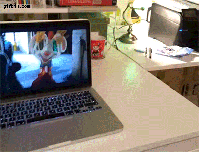 Roger Rabbit gets hit with frying pan from behind the screen - Full ...