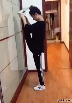 Girl Stretching | Best Funny Gifs Updated Daily