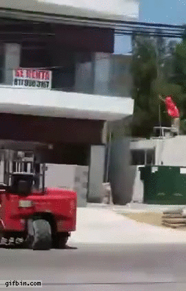 Workers Lifting | Best Funny Gifs Updated Daily