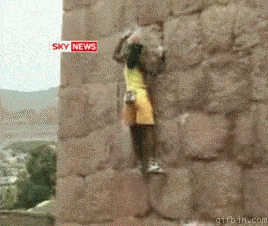 Acrobatic Wall Climb | Best Funny Gifs Updated Daily